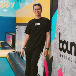 GADIS - Kenal Lebih Dekat dengan Yudist Ardhana, YouTuber Bali yang ...