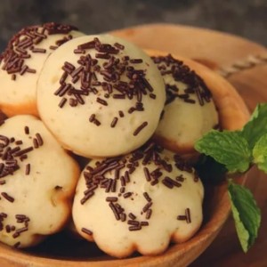 GADIS - Resep Kue Cubit, Jajanan Mungil Khas Indonesia